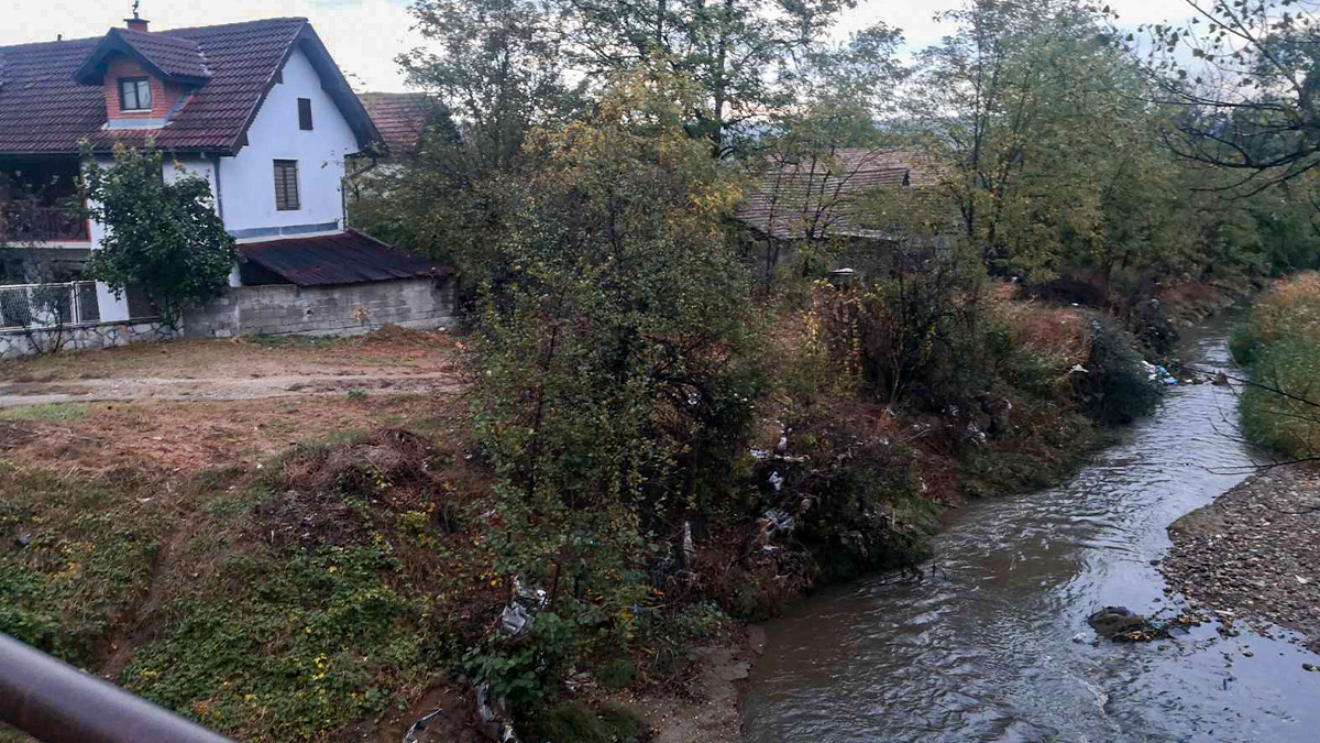 Slika dana: BORSKA REKA, CRNA VODA - Borske Narodne Novine